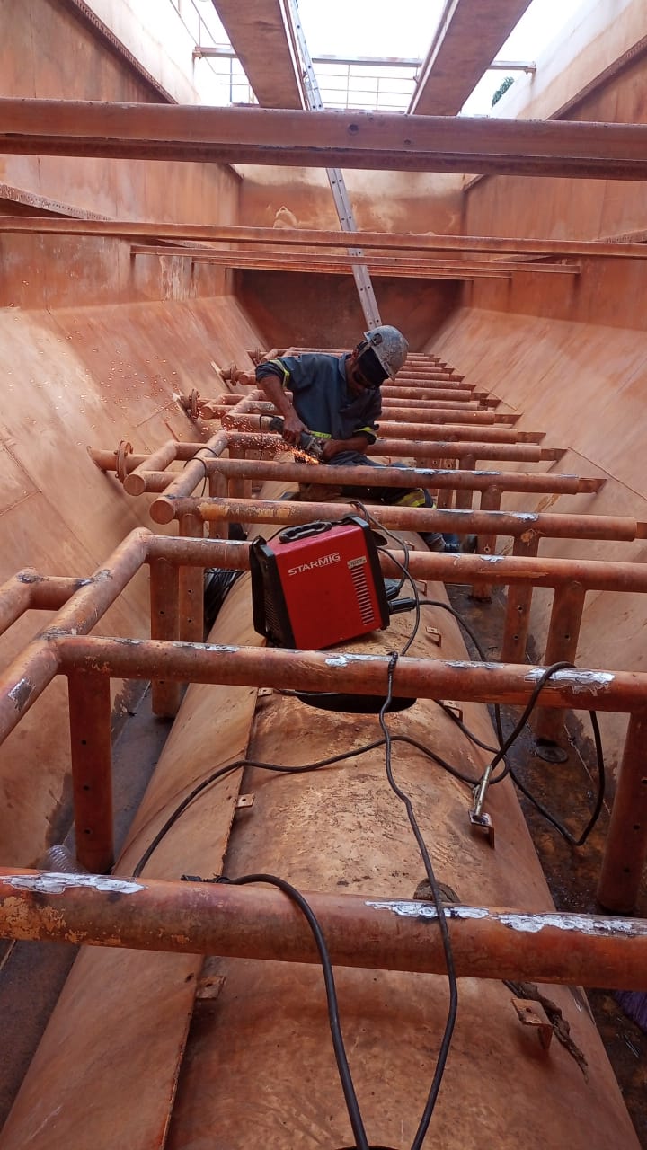 ARBORE TANQUES – Feraze